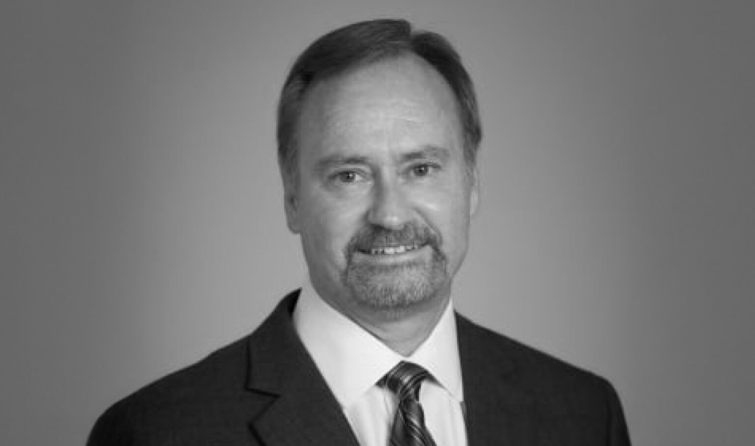 Pixee - A new vision for orthopedic surgery